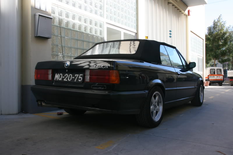 BMW E30 320i M20B20 Cabriolet Phase I 1990 | Portal dos Classicos